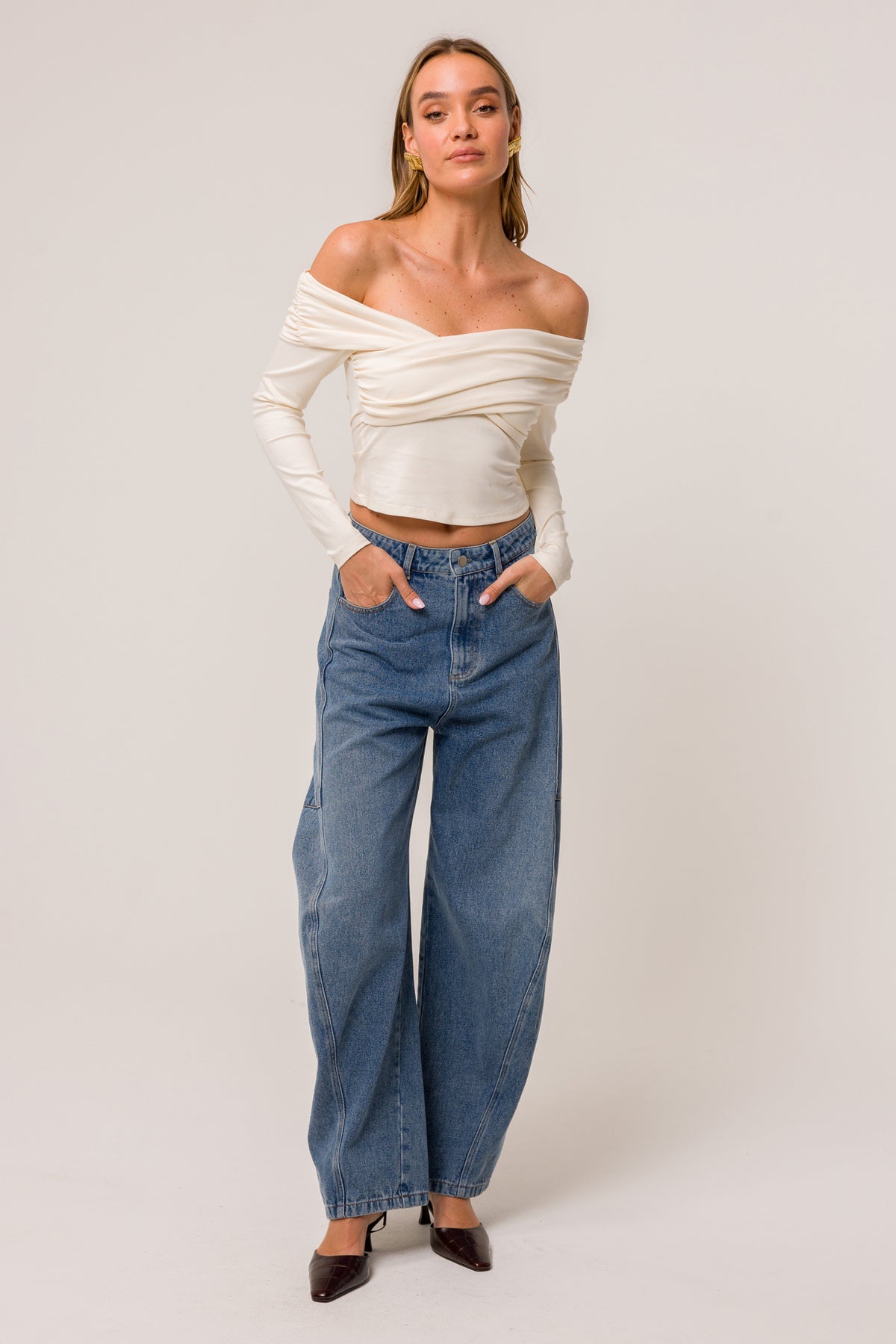 Town off shoulder top – Line & Dot